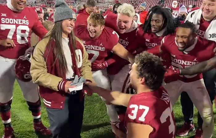 Watch: Oklahoma Punter Michael Turk Proposes to Girlfriend