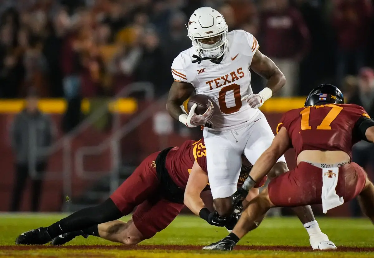 Texas TE Ja'Tavion Sanders Declares for 2024 NFL Draft