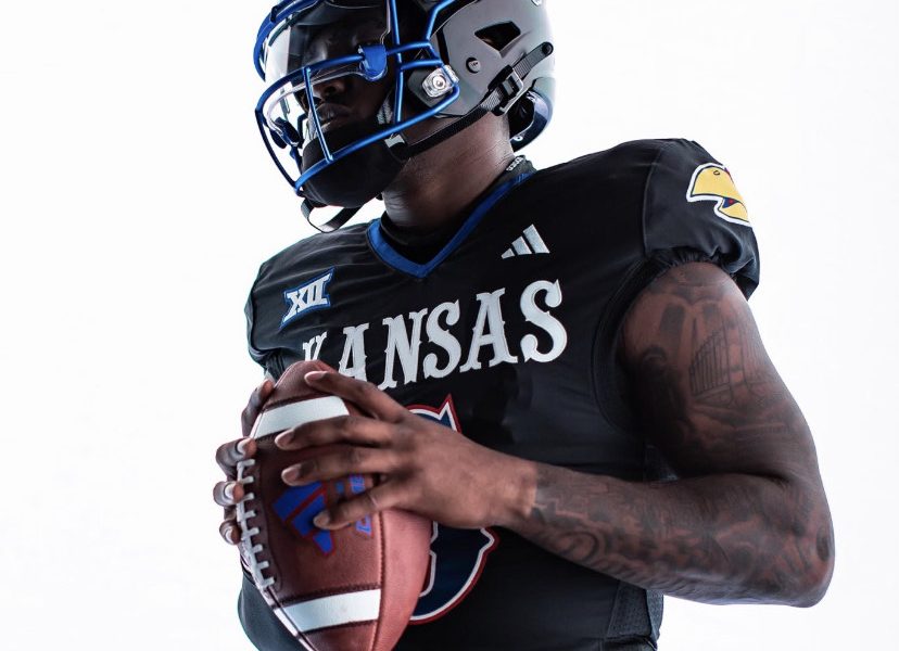 Kansas Jayhawks to Wear Custom 'Blackhawk' Jerseys Against Illinois in ...