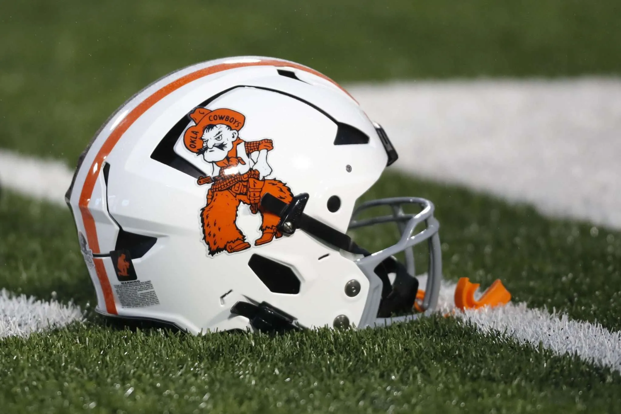 Three-Star EDGE Landon Bland Commits to Oklahoma State