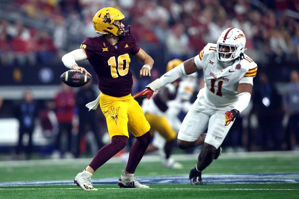 Sam Leavitt Eyes 2025 Heisman, National Championship in Second Year at ...