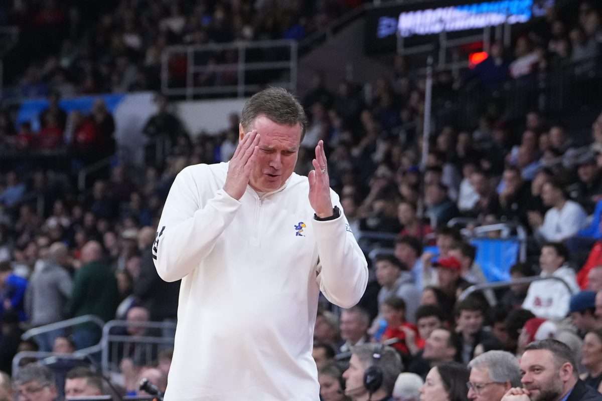 Look: Kansas Beat on Last-Second Buzzer Beater by St. John's