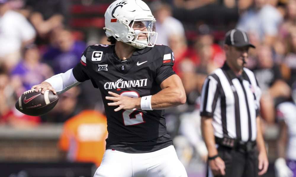 Brendan Sorsby Weighing Lateral Move to Texas Tech, SEC jump